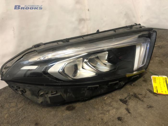 Koplamp rechts Mercedes A 1.3 A-200 Turbo 16V - A1779060201 MERCEDES