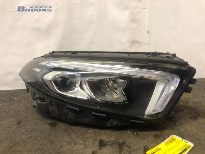 Koplamp rechts Mercedes A 1.3 A-200 Turbo 16V - A1779060201 MERCEDES