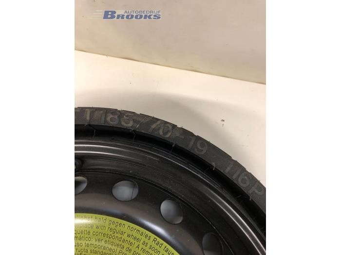 Krikset + reservewiel Audi E-Tron 55 - 4KE601010 Staal AUDI