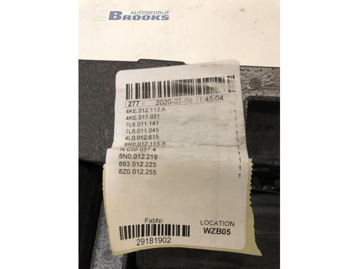 Krikset + reservewiel Audi E-Tron 55 - 4KE601010 Staal AUDI