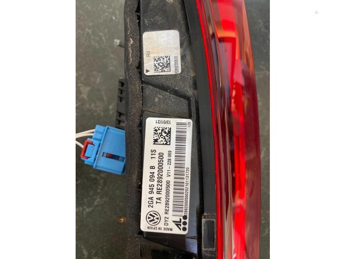 Achterlicht rechts Volkswagen T-Roc 1.5 TSI Evo BMT 16V - 2GA945094B ...