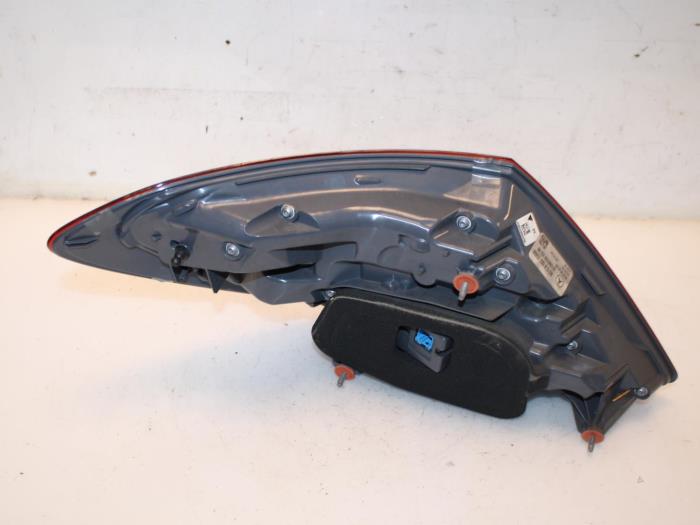 Achterlicht rechts Mercedes E E-220d 2.0 Turbo 16V - A2139067800 AL