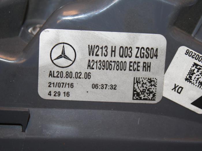Achterlicht rechts Mercedes E E-220d 2.0 Turbo 16V - A2139067800 AL