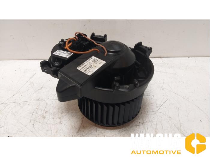 Kachel Ventilatiemotoren met artikelnummer 2469061601 voorraad