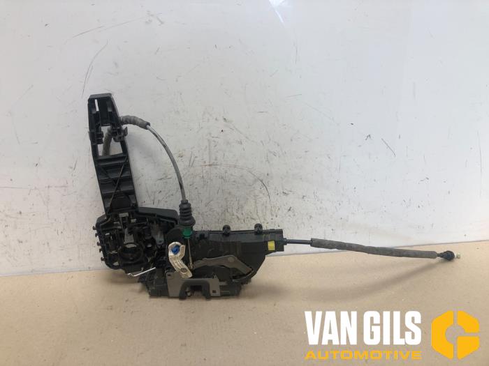 Door lock mechanism 2-door, left Mercedes Vito O217622 - VanGilsAutomotive