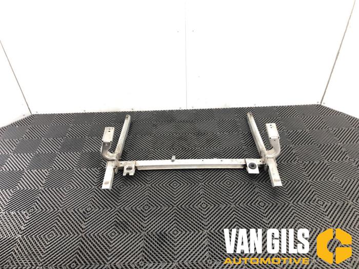 Radiateurbalk Mercedes B 2.1 B-220 CDI BlueEFFICIENCY, B-220d 16V ...