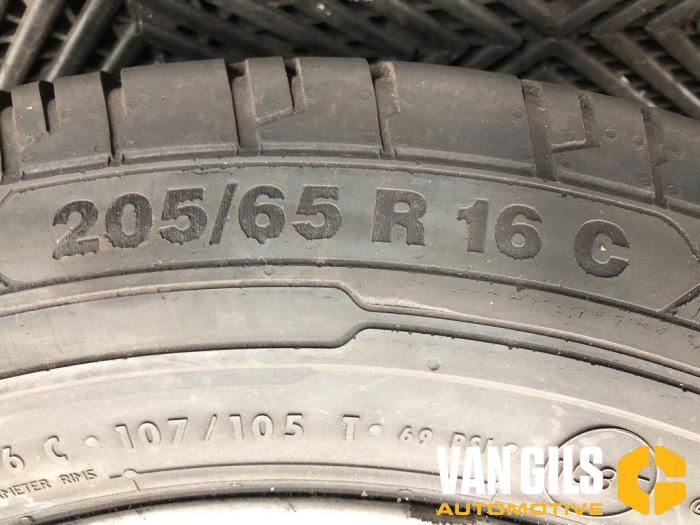 Velgen set + banden - A4474010101 Staal MERCEDES