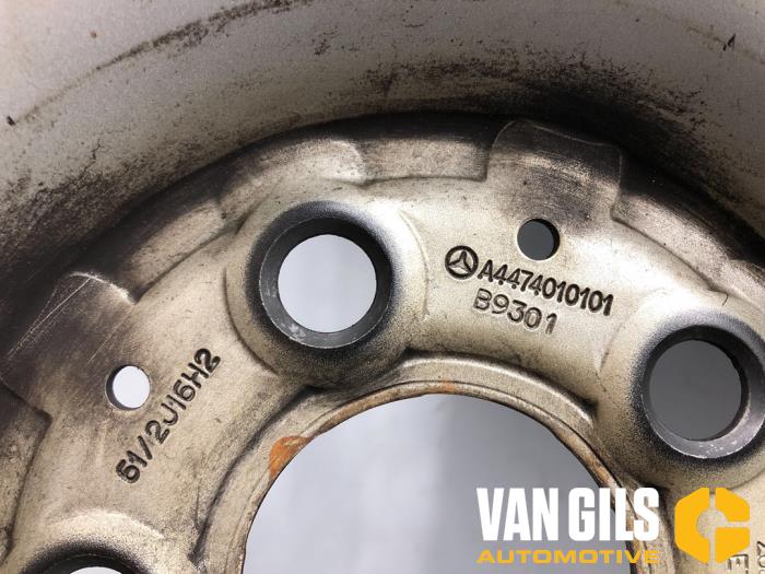 Velgen set + banden - A4474010101 Staal MERCEDES