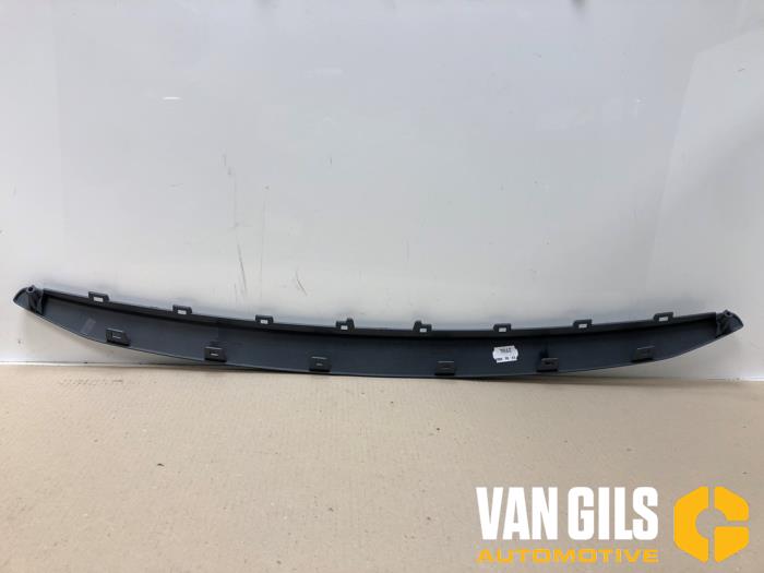 Grille Lijst Peugeot 2008 O264515 - VanGilsAutomotive