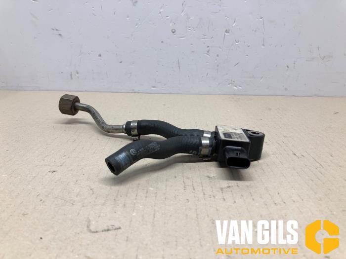 Brandstofdruk sensoren met artikelnummer A0009051119 voorraad