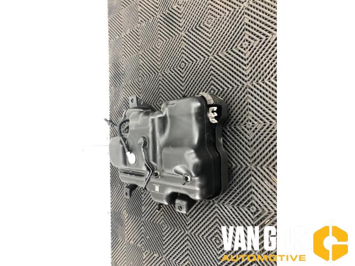 Renault Trafic Adblue tanks voorraad | Onderdelenlijn.nl