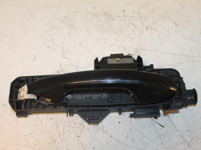 Handgreep Mercedes C 2.2 C-220 CDI 16V - A2047600834
