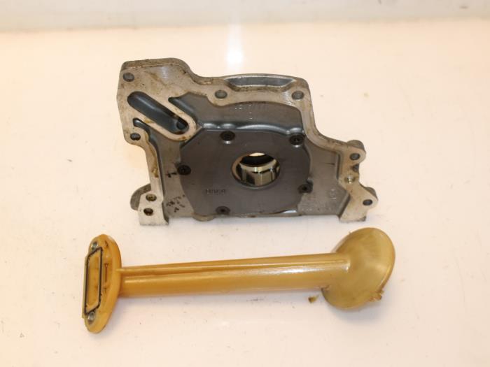 Oliepomp Volkswagen Polo V 1.4 16V - 036115105D CGG