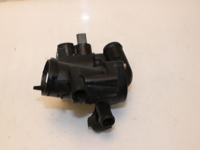 Thermostaathuis Volkswagen Polo V 1.4 16V - 032121111BM CGG