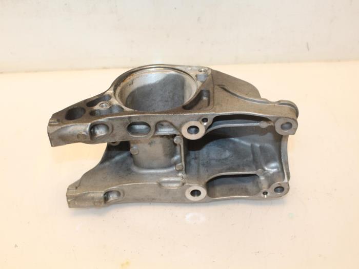 Gebruikte Mercedes A-Klasse Steunlager rechts-voor - A2702230138 - van ...
