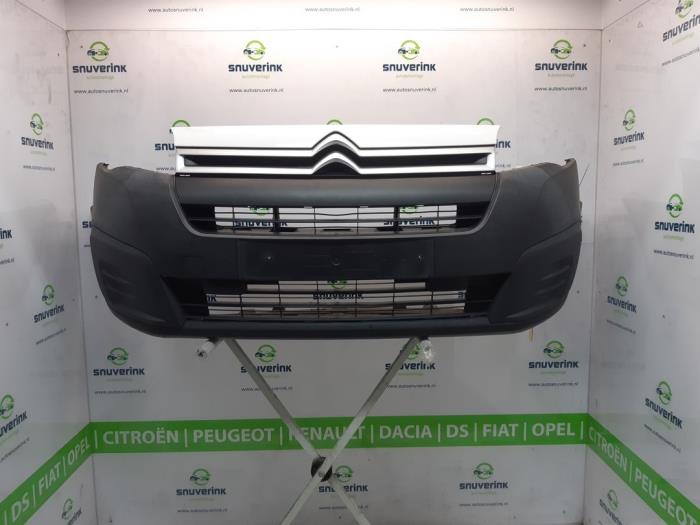 Voorbumpers met artikelnummer 9810963780 voorraad