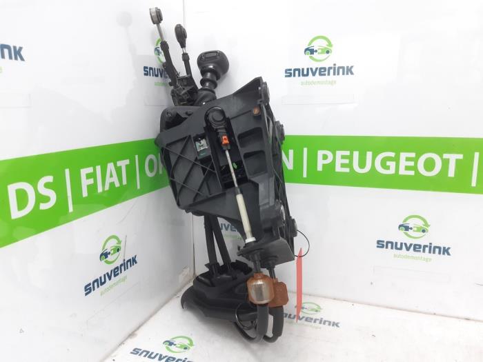 Versnellingspoken met artikelnummer 9814762080 voorraad