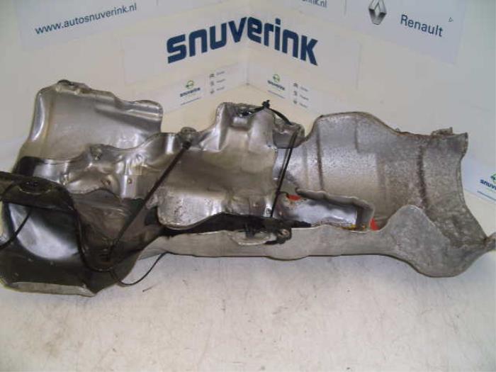 Hitteschild uitlaat Citroen C4 Berline 1.6 HDi 16V 92 - 1723T1 9HX