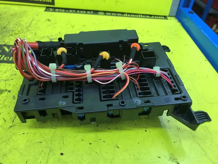 Mini Mini Zekeringkasten voorraad | Onderdelenlijn.nl