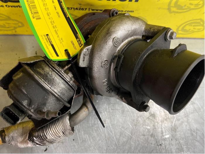 Turbo Volvo V40 1.6 D 16V - 36010147 D4162T VOLVO