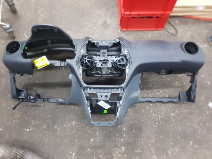 Dashboard Ford Ka II 1.2 - ZEERNETJES - de Nollen autorecycling