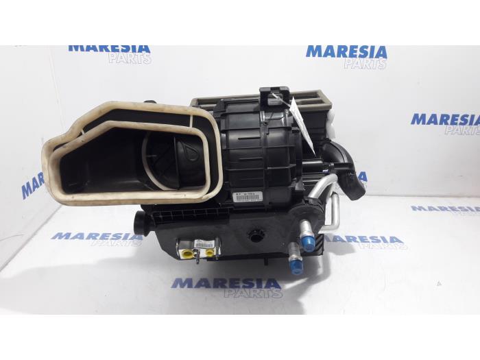 Kachelhuizen met artikelnummer 1610528280 voorraad