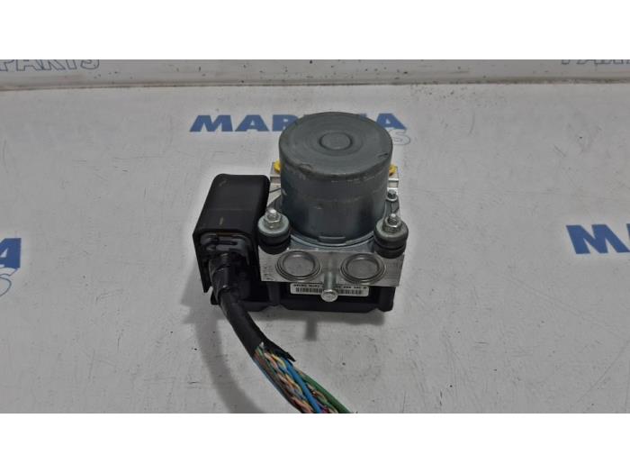 Peugeot 308 - ABS Pomp