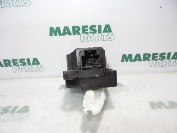 Gebruikte Peugeot 307 SW (3H) 1.6 HDiF 110 16V Kachelklep Motor ...