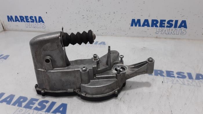 Koppelingsactuatoren met artikelnummer 218252 voorraad