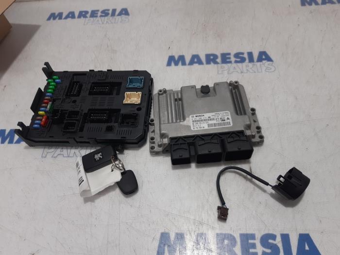 Peugeot 3008 Computers Motormanagement voorraad