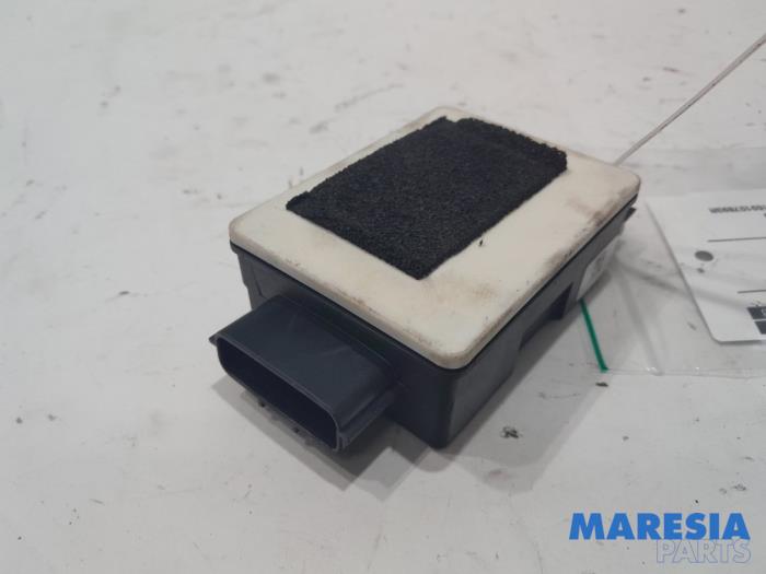 ADM brandstof module Renault Master IV 2.3 dCi 150 16V - 169107893R