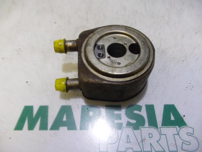 Oliekoeler Renault Trafic New 1.9 dCi 82 16V - 7700114039 F9Q762