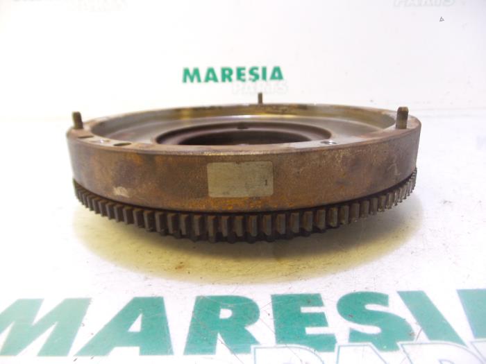 Vliegwiel Fiat Doblo Cargo 1.3 MJ 16V DPF Euro 5 - 55202178 263A2000 VALEO