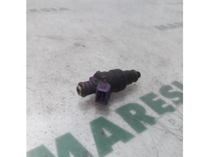 Injector (benzine injectie) Renault Twingo 1.2 - 8200603801 D7F700 SIEMENS