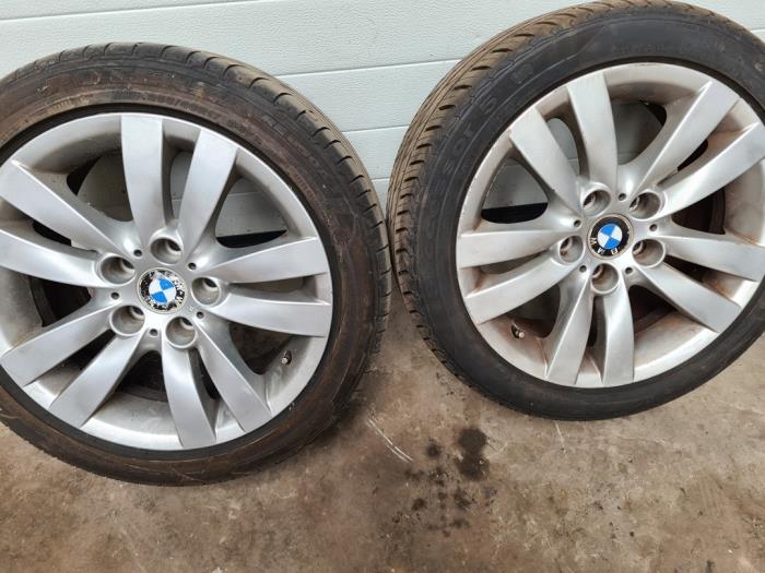 Velgen set + banden BMW 3 serie 320i 16V - 36116775599 Lichtmetaal