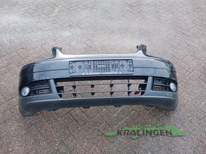 Voorbumper Volkswagen Touran 2.0 FSI 16V LC9Z - 1T0807221