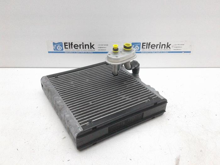 Aircoverdamper Volvo XC90