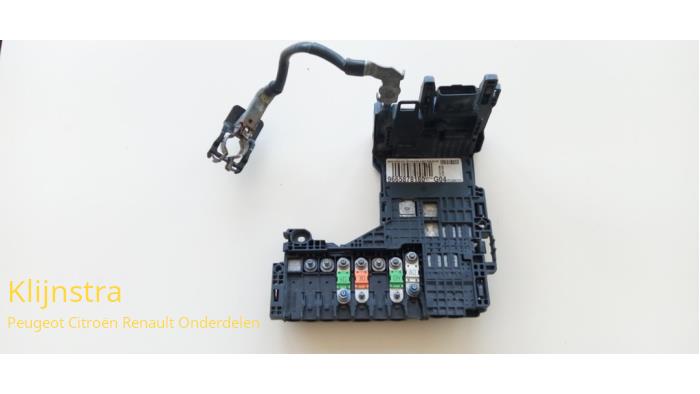 9665878080 [Zekeringkasten] Direct op Voorraad bij onderdelenlijn.nl