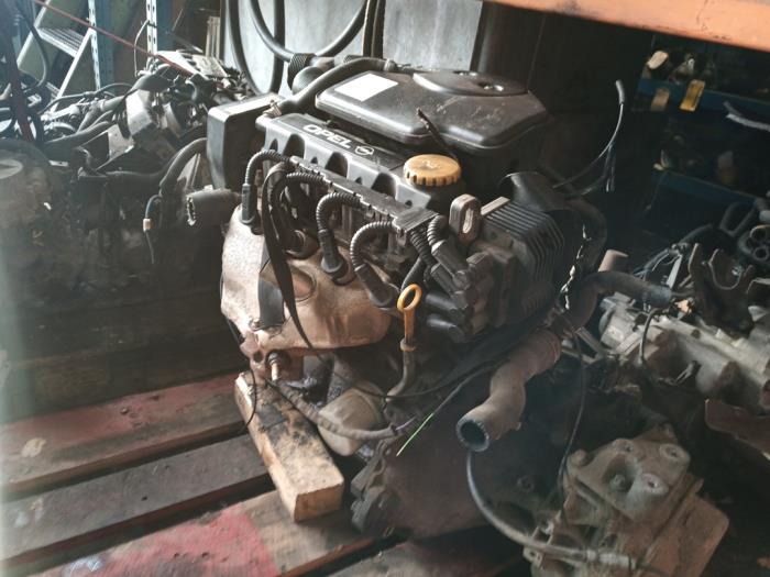 Motor Opel Astra G Caravan 1.6 GL,Club,Sport,CDX - X16SZR X16SZR