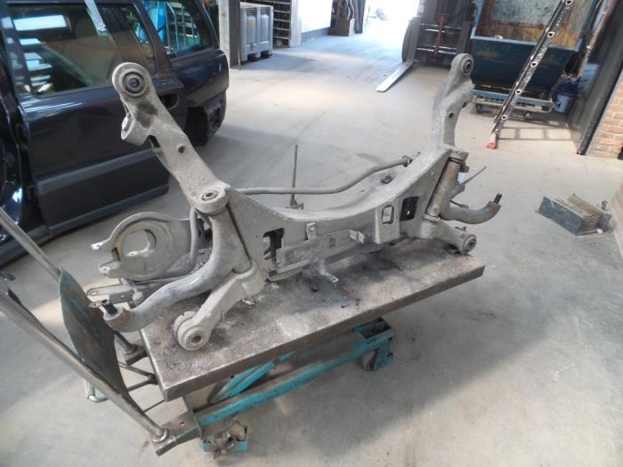 Subframe Volvo V70 2.4 20V 140 - B5244S2