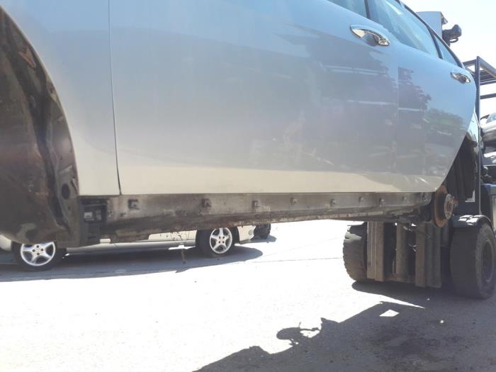 Honda Accord Dorpels links voorraad | Onderdelenlijn.nl