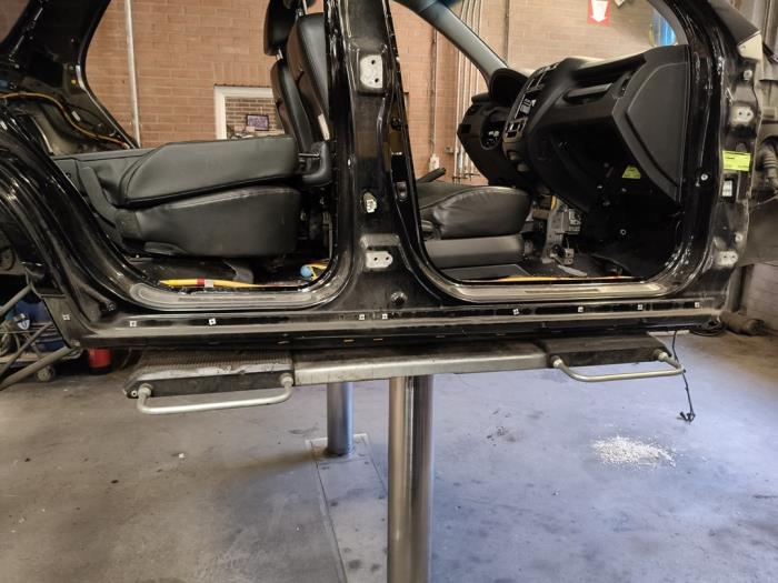 Kia Sportage Dorpels rechts voorraad | Onderdelenlijn.nl