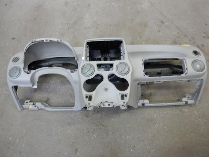 Fiat Panda Dashboarden voorraad | Onderdelenlijn.nl