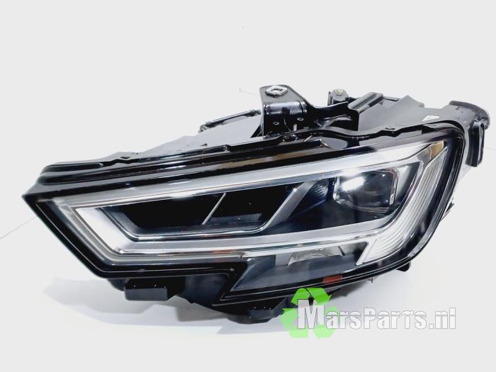 Audi A3 Koplampen links voorraad | Onderdelenlijn.nl