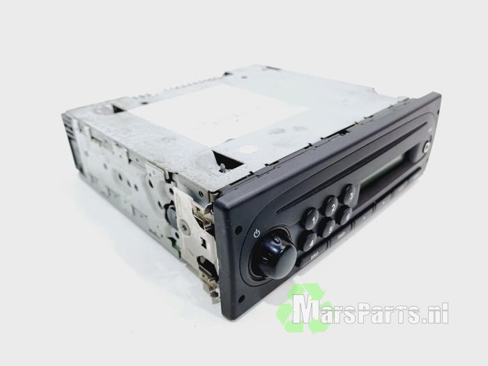 Radio CD Speler Renault Master IV 2.3 dCi 125 16V FWD - 281151362R RENAULT