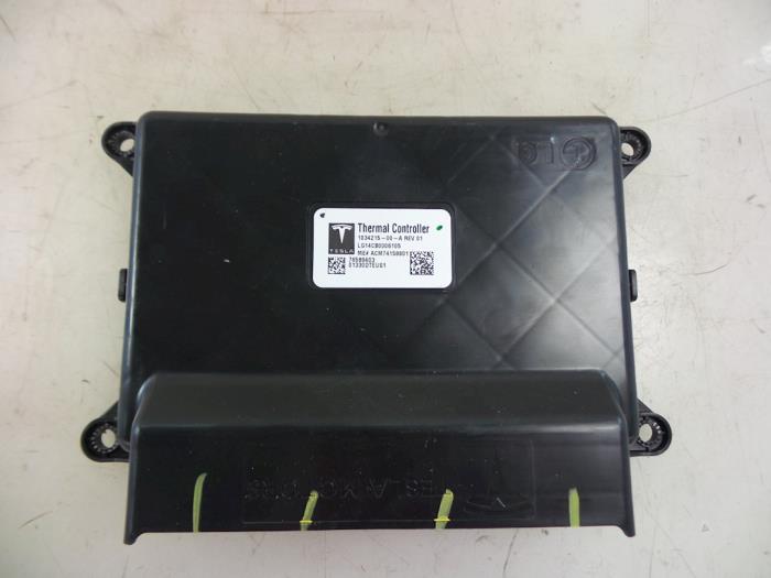 Tesla Model S Climatronic modules voorraad | Onderdelenlijn.nl