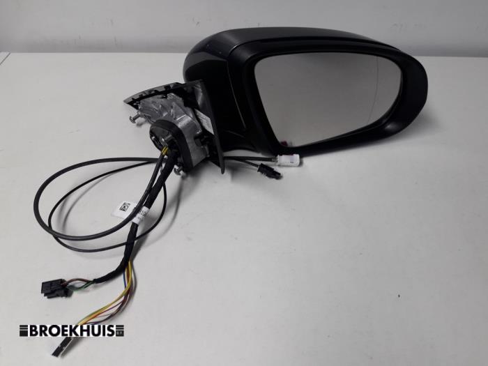 Buitenspiegel rechts Mercedes C C-200d 1.6 Turbo 16V - A2058100002