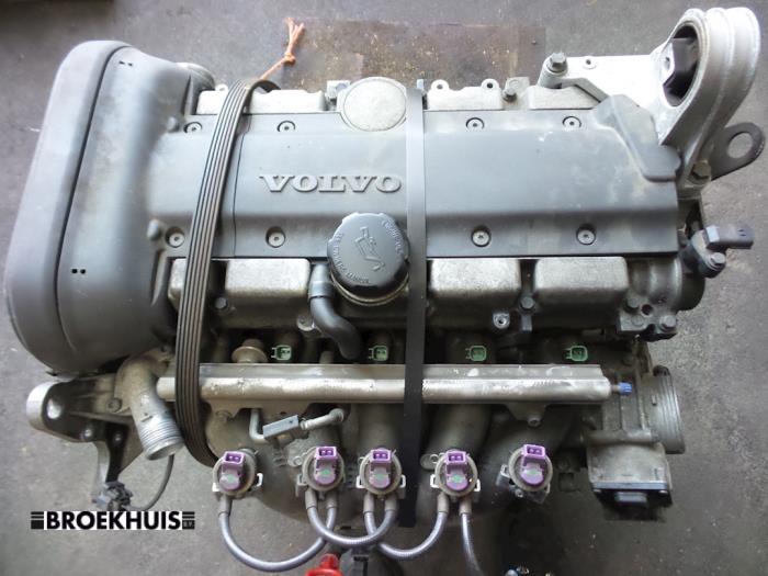 Motor Volvo V70 2.4 20V 170 - B5244S - Autobedrijf Broekhuis B.V.