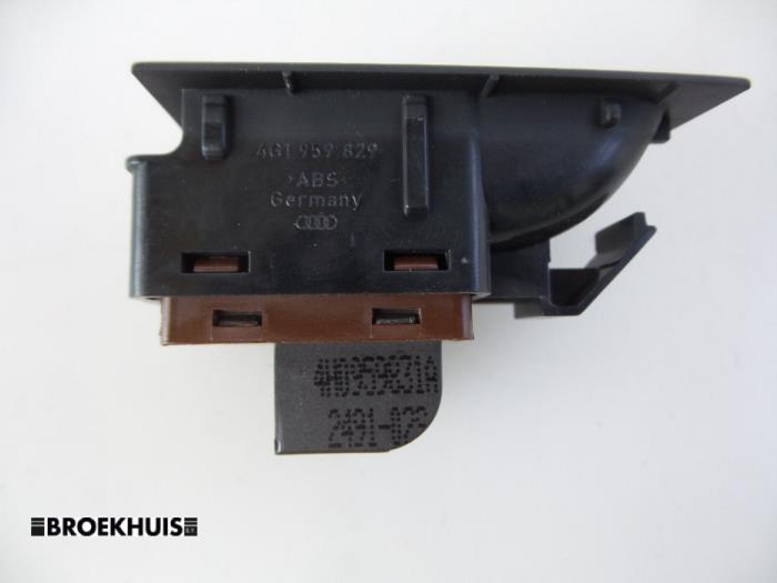 Schakelaar achterklep Audi A6 Avant 2.0 TDI 16V - 4H0959831A BITRON