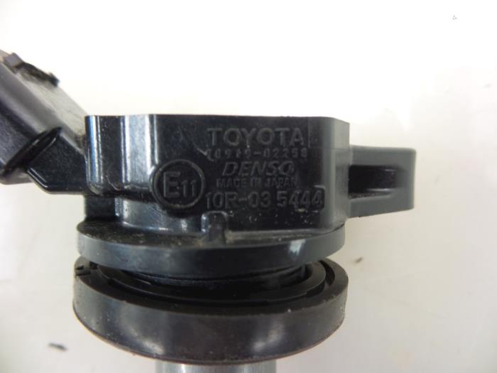 Gebruikte Toyota Auris Touring Sports 1.8 16V Hybrid Bobine ...